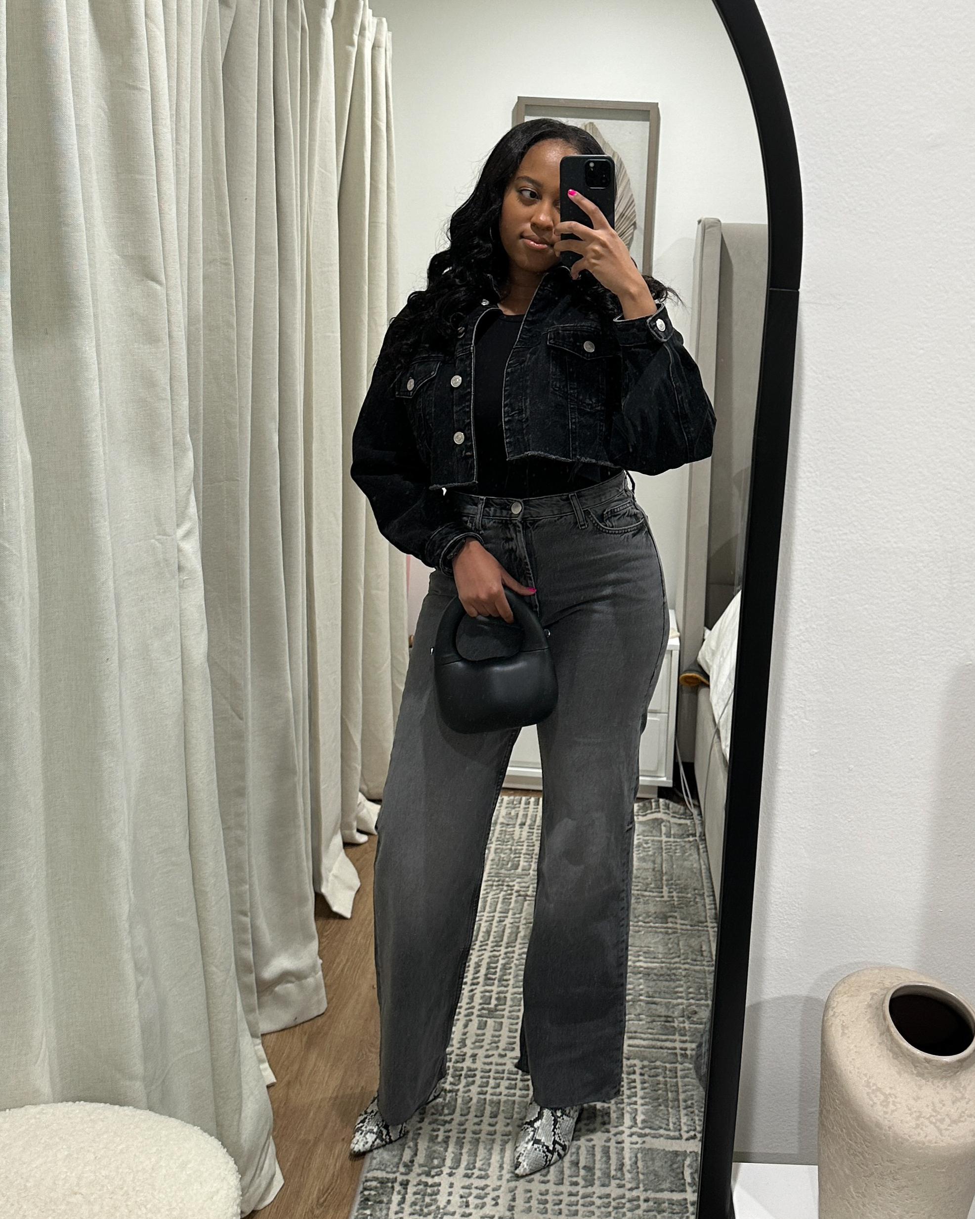 3 Elevated Everyday Minimalist Outfit ideas - The Luxe Minimalist